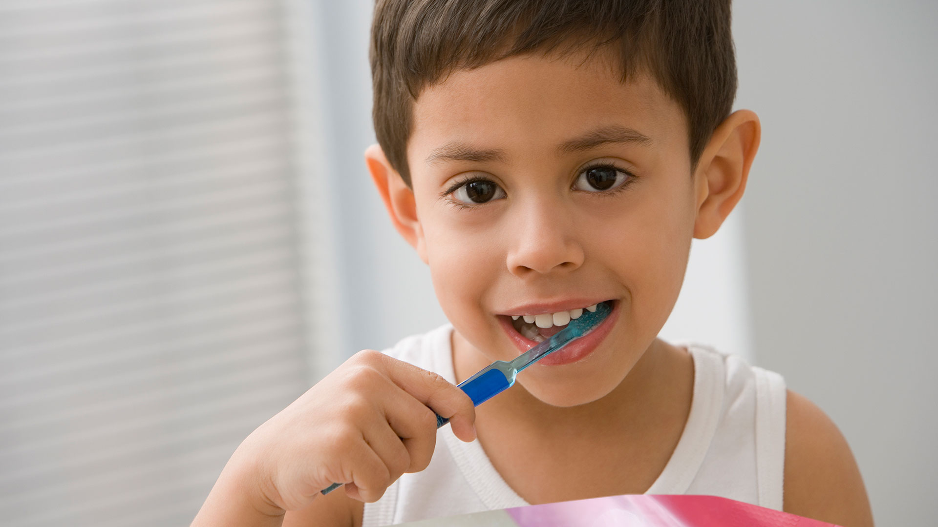 3 pasos para lavarse los dientes | Suavel® México